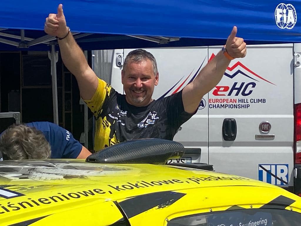 Maciej Serafin oficjalnie Mistrzem Europy! - Wydział Informacji i ...